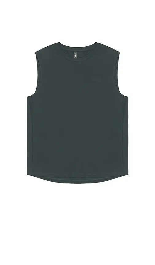 Vuori Viewpoint Muscle Tank 2.0 In Green
