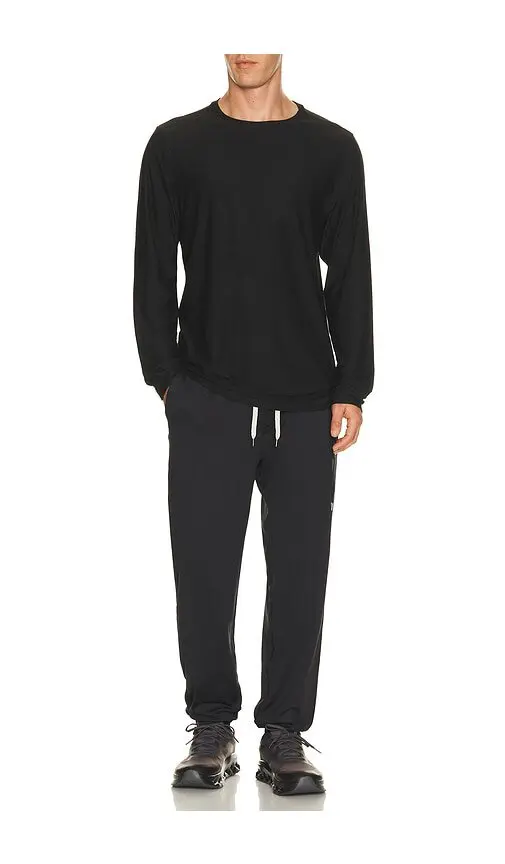 Vuori Long Sleeve Strato Tech Tee