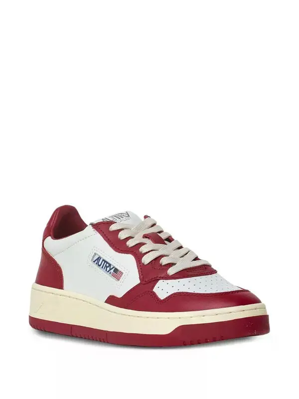 AUTRY Medalist Low Colour-block Leather Sneakers - Red