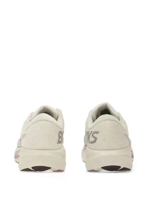 Brooks Ghost Amp Sneakers