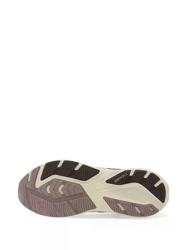 Brooks Ghost Amp Sneakers