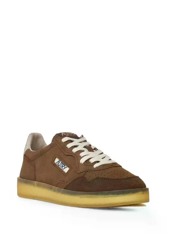 AUTRY Medalist Low Suede Sneakers