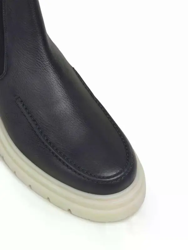 AURELIEN Grained Leather Chelsea Boots