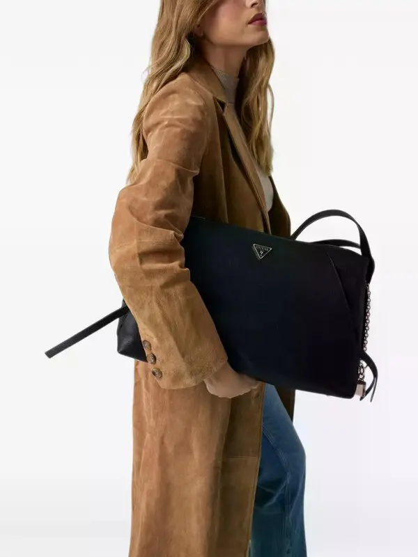 Guess Devon Logo-charm Tote Bag