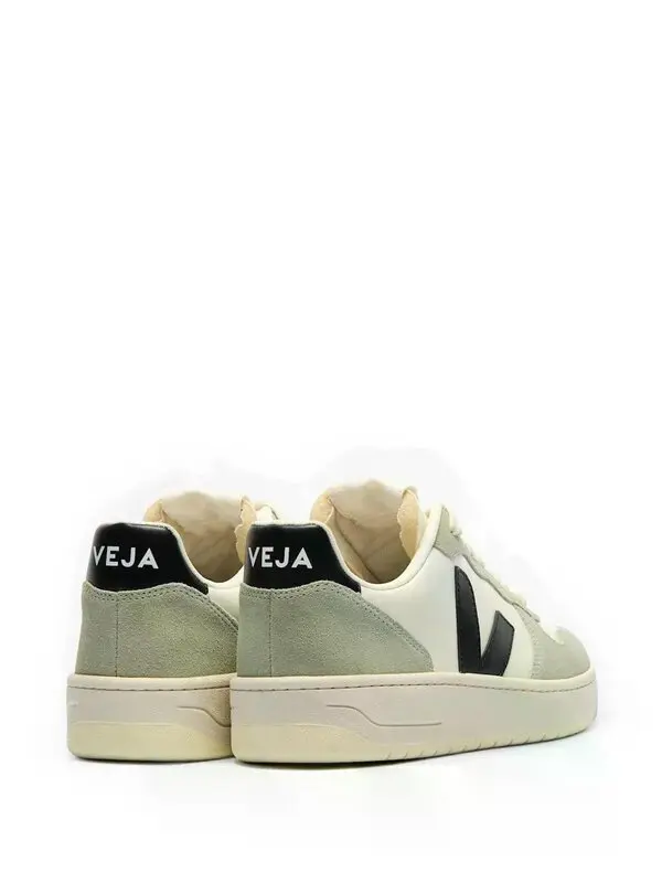 VEJA V-10 Leather Sneakers - Neutrals