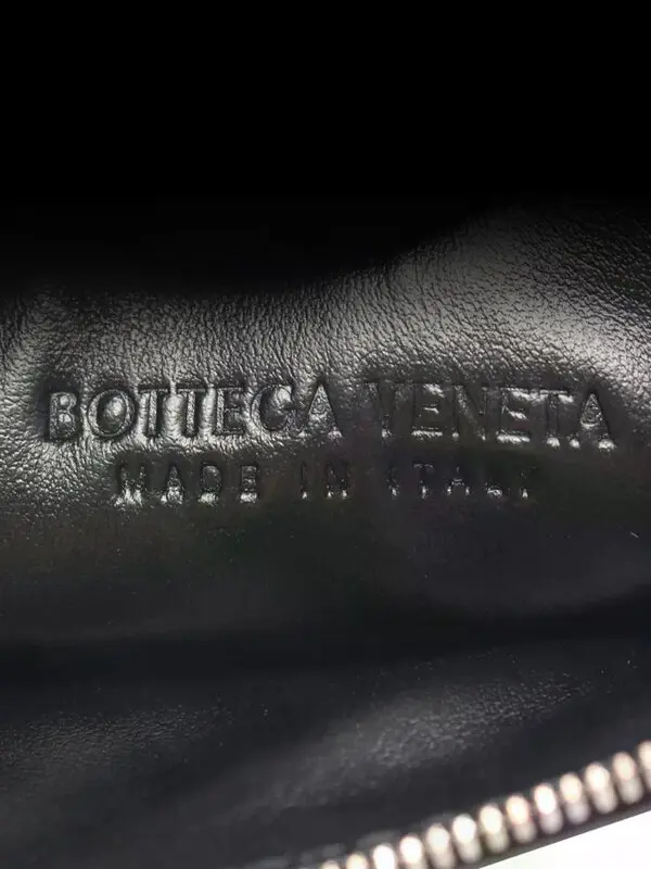 Bottega Veneta 2012-2026 Nappa Graphic Clutch Bag