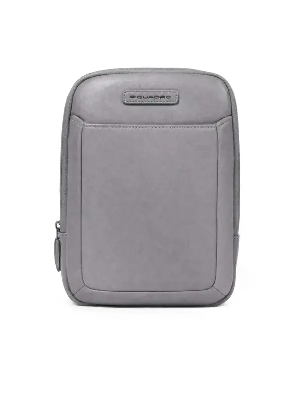 PIQUADRO Logo-plaque Pebbled-leather Messenger Bag