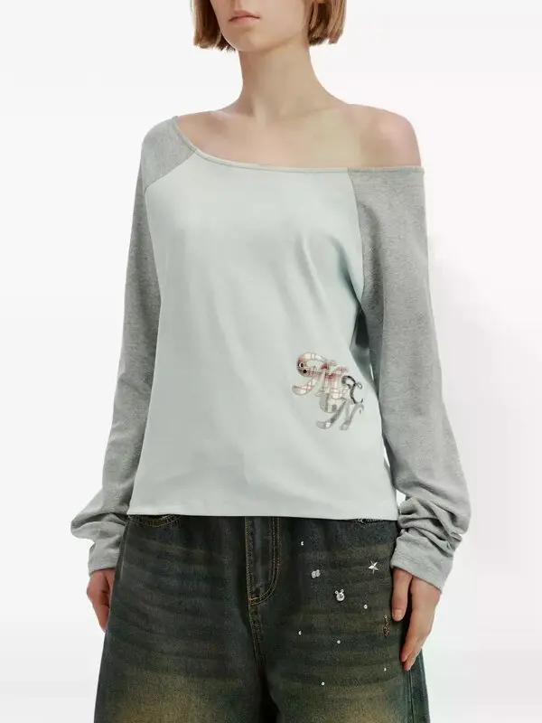 MINI CREAM Raglan-sleeve Off-shoulder T-shirt