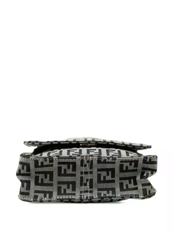 Fendi 2000-2010 Zucchino Canvas Crossbody Bag