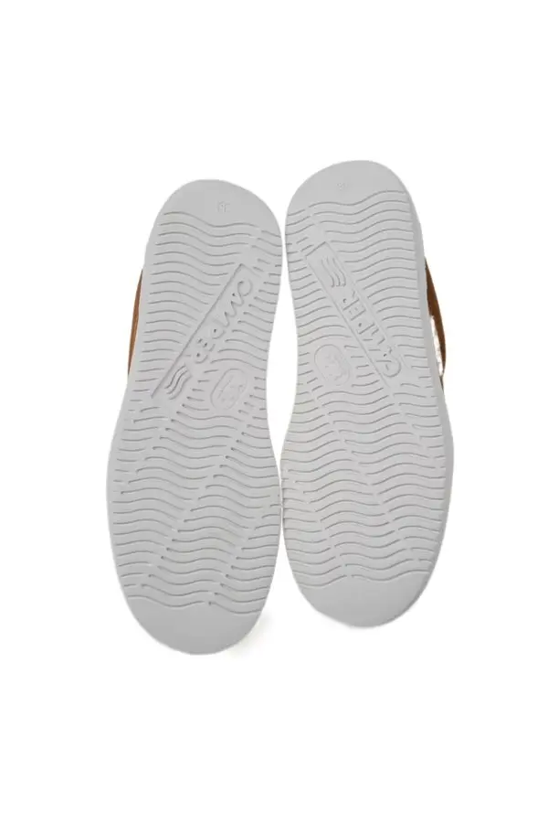 Camper Runner K21