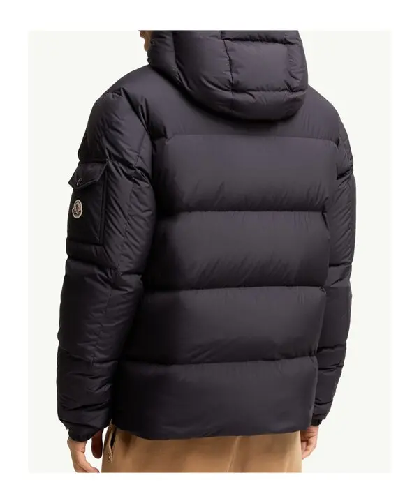 Moncler Lacfroid Hooded Short Down Jacket