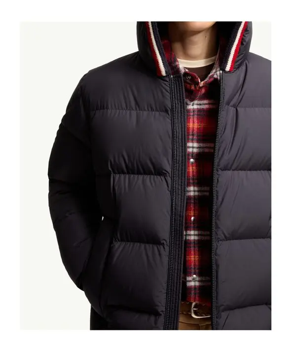 Moncler Lacfroid Hooded Short Down Jacket