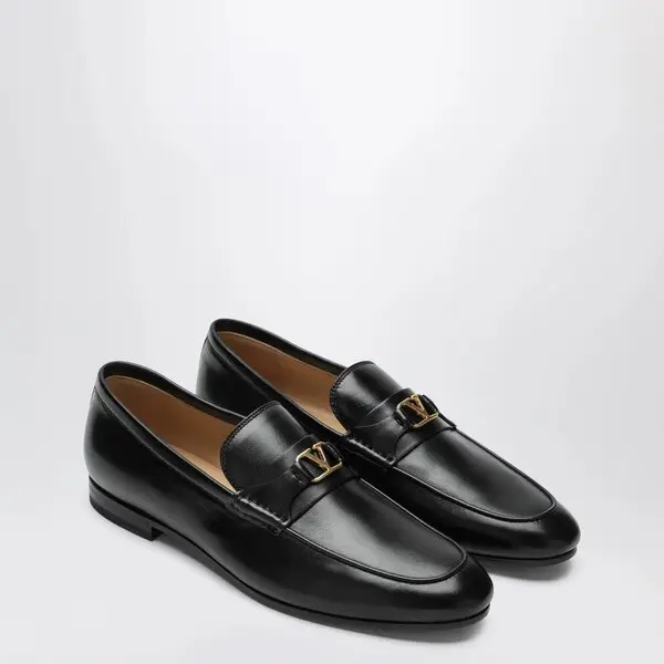Valentino Garavani Vlogo Signature Loafers In Lamb Leather