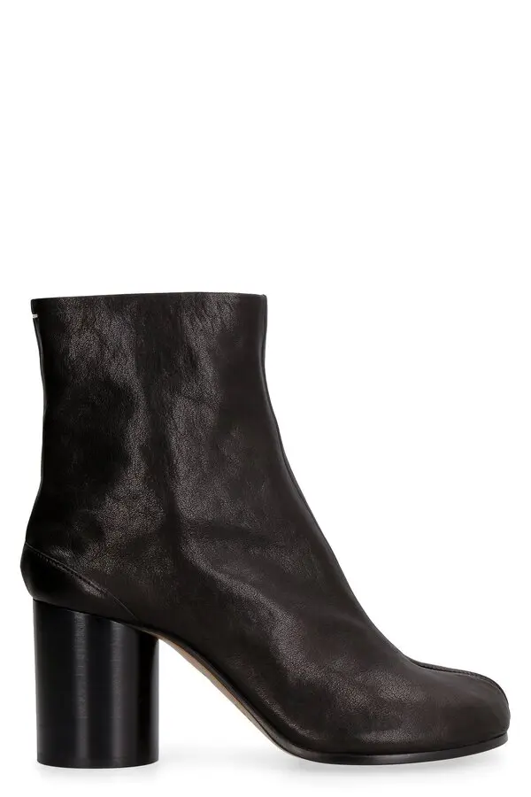 MAISON MARGIELA Tabi Leather Ankle Boots With Iconic Cleft Toe And Block Heels - Black
