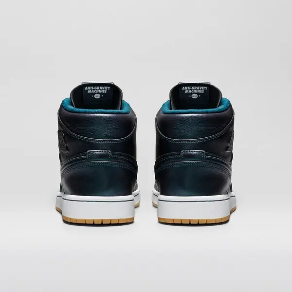 JORDAN 1 Mid Nouveau 'space