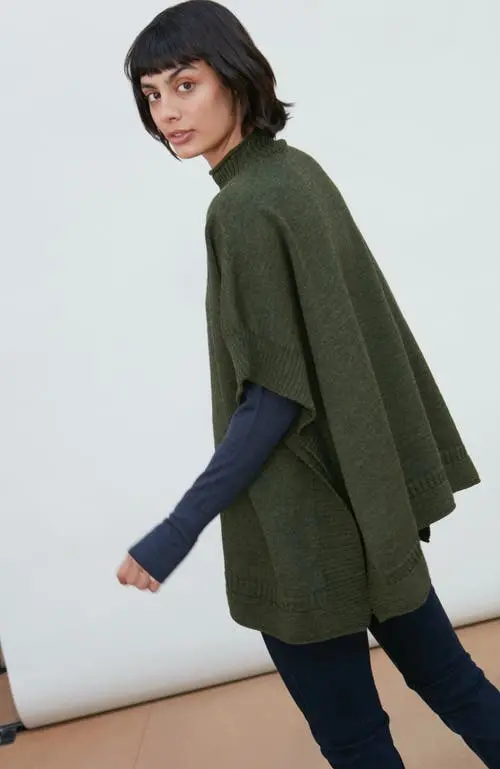 PAUL JAMES Chunky Merino Wool Poncho