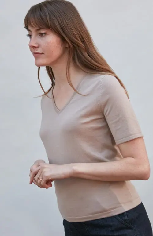 PAUL JAMES Fleur Cotton V-neck Knitted T-shirt - Linen
