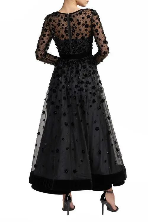 Mac Duggal Floral Applique Beaded Tulle Evening Gown
