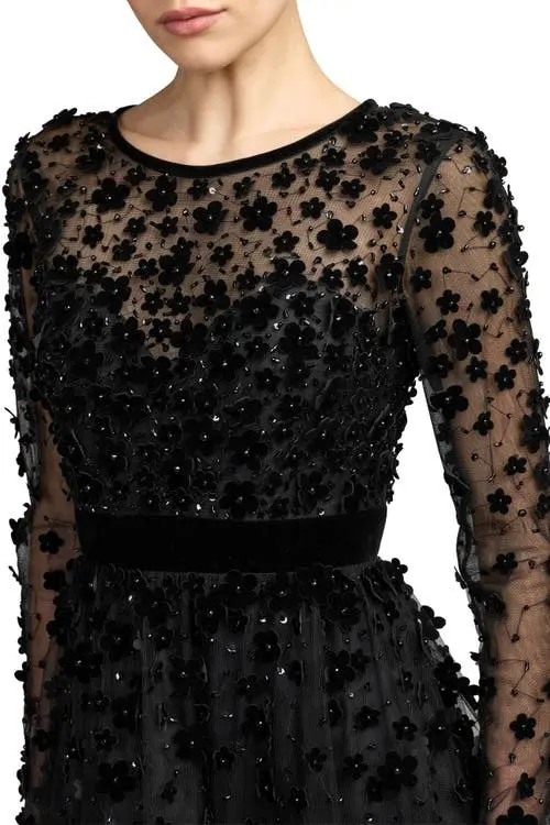 Mac Duggal Floral Applique Beaded Tulle Evening Gown