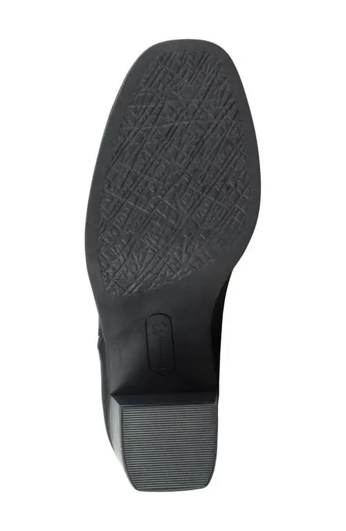 BARETRAPS Gretta Block Heel Bootie - Black
