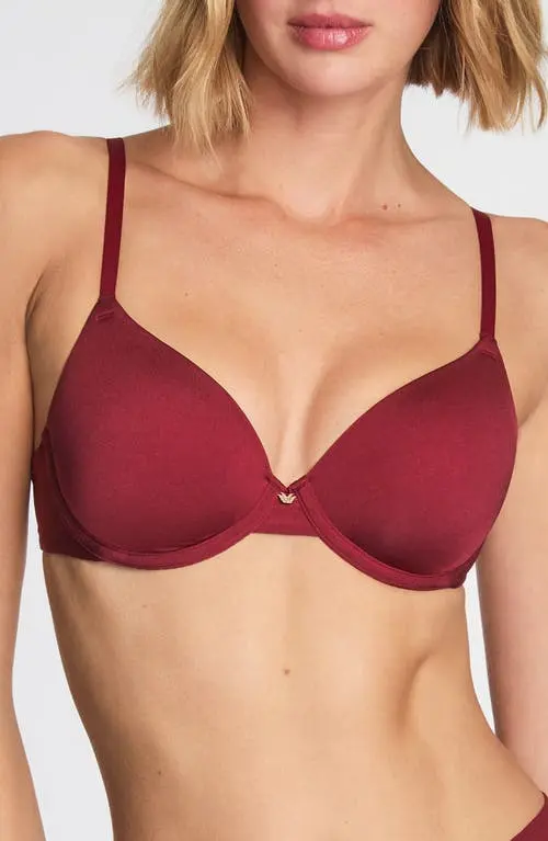 Wacoal Baseline Underwire Contour Bra