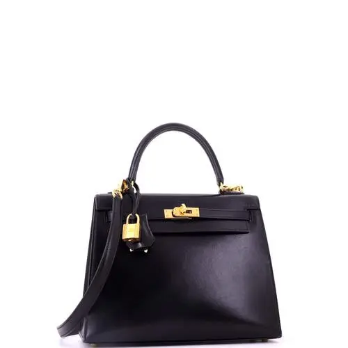 Hermès Kelly Handbag Tadelakt With Gold Hardware 25 - Black