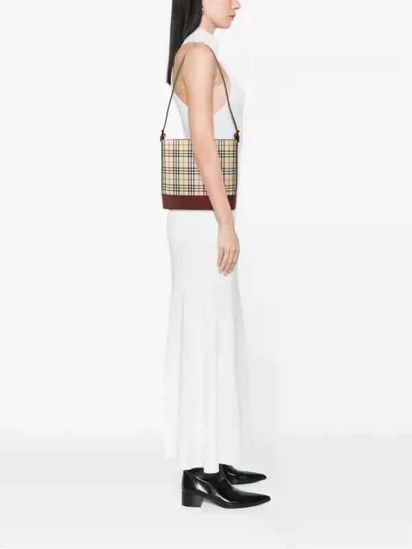 Burberry 2000-2017 House Check Canvas Shoulder Bag