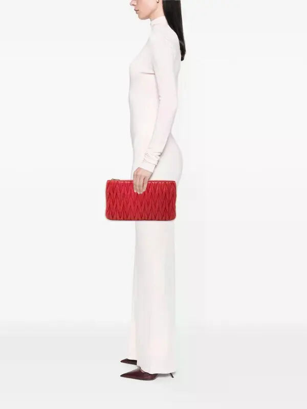 Miu Miu 2010-2026 Matelasse Nappa Clutch Bag