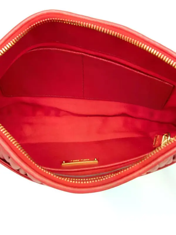 Miu Miu 2010-2026 Matelasse Nappa Clutch Bag