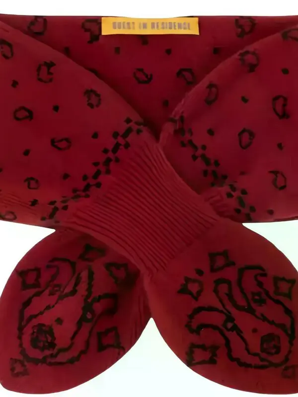 Guest In Residence Paisley-print Knitted Scarf