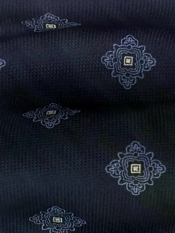 Boggi Milano Tie Jacquard Macro Medallion-pattern In Silk
