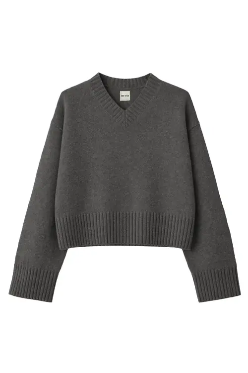 VIR VITA Filippa V-neck Cashmere Sweater - Stone Grey