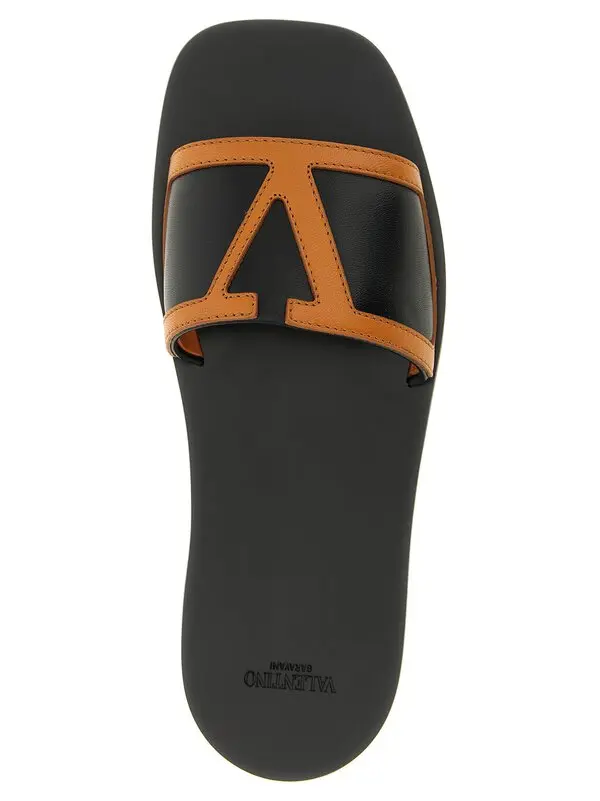 Valentino Garavani Viva Superstar' Slides - Brown
