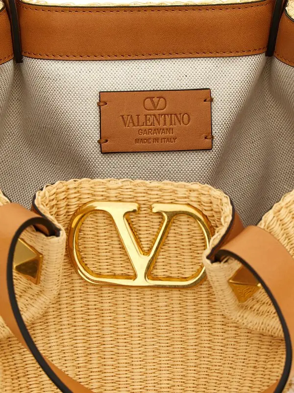 Valentino Garavani Shopping Medium Raffia