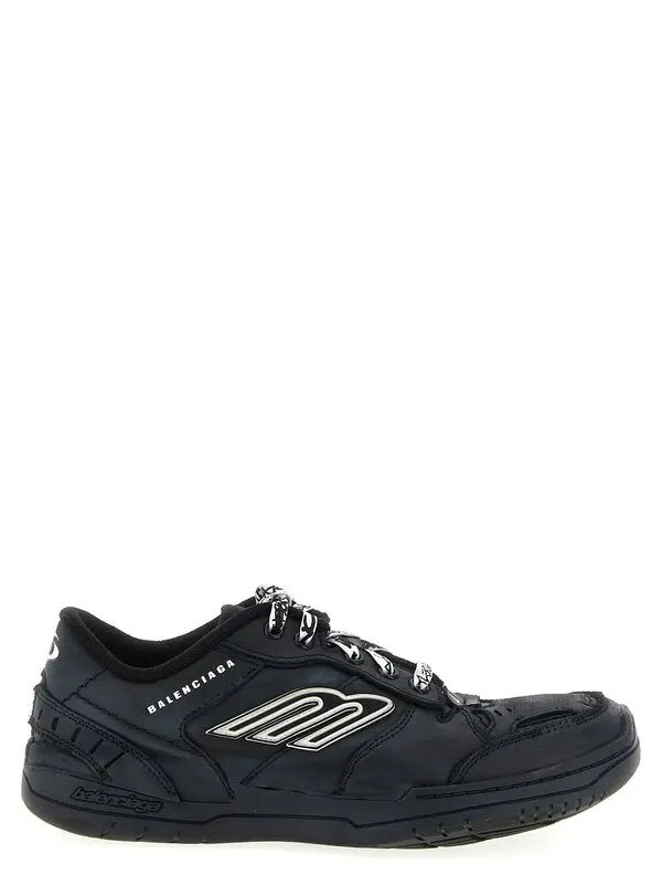 Balenciaga Hamptons Worn-out' Sneakers - Black