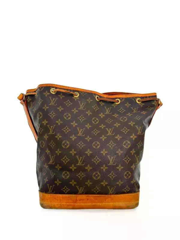 LOUIS VUITTON Monogram Noé Bucket Bag