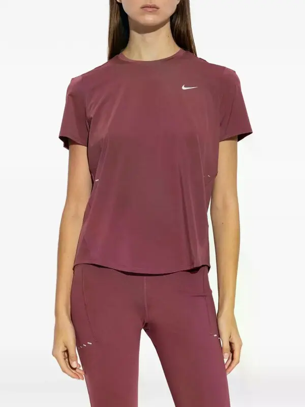 Nike Logo-print T-shirt