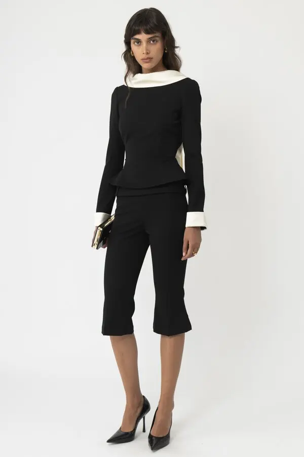 Arakii Wide Cuff Blazer