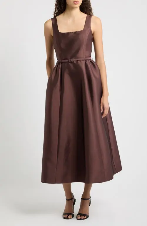 Julia Jordan Belted Fit & Flare Gown