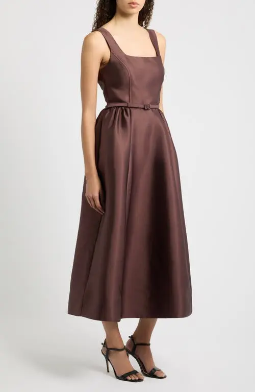 Julia Jordan Belted Fit & Flare Gown