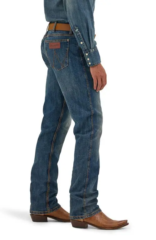 Wrangler Retro Slim Straight Leg Jeans