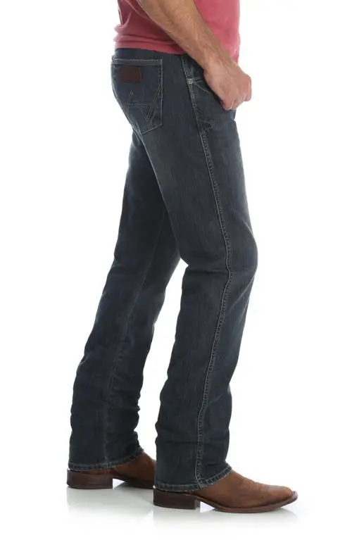 Wrangler Retro Slim Straight Leg Jeans