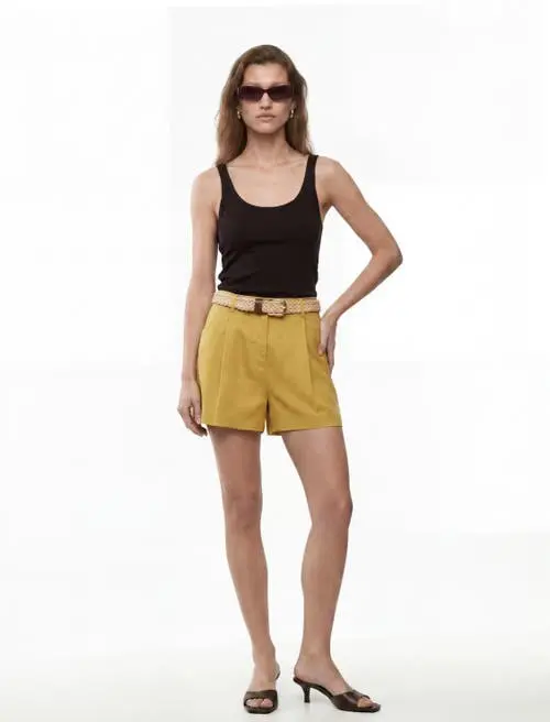 Koton Linen Blend High Rise Pleated Shorts With Belt
