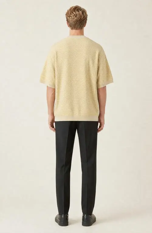 MODENAIRE Textured Knit Short Sleeve Crewneck Sweater