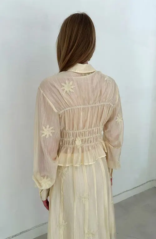SAEMDI Kaia Floral Embroidered Button Up Shirt