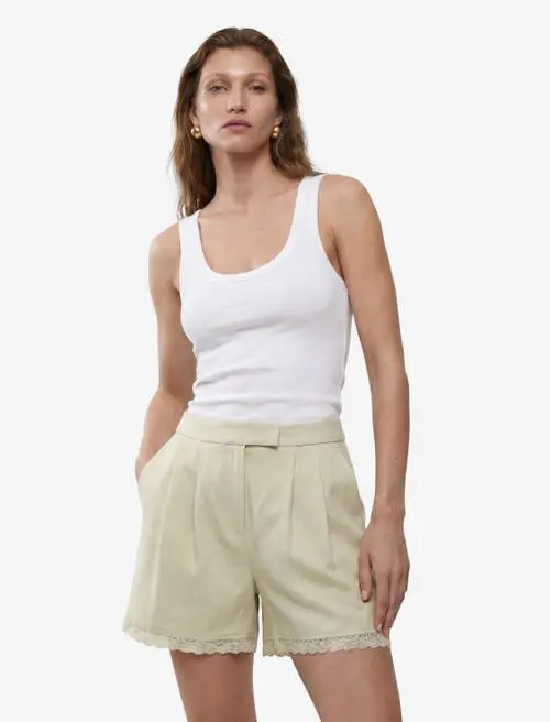 Koton Linen Blend Mid Rise Pocket Detail Shorts With Lace Trim