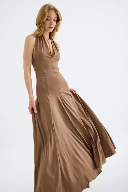 MONLICIA Isolde Halter Deep V Maxi Dress