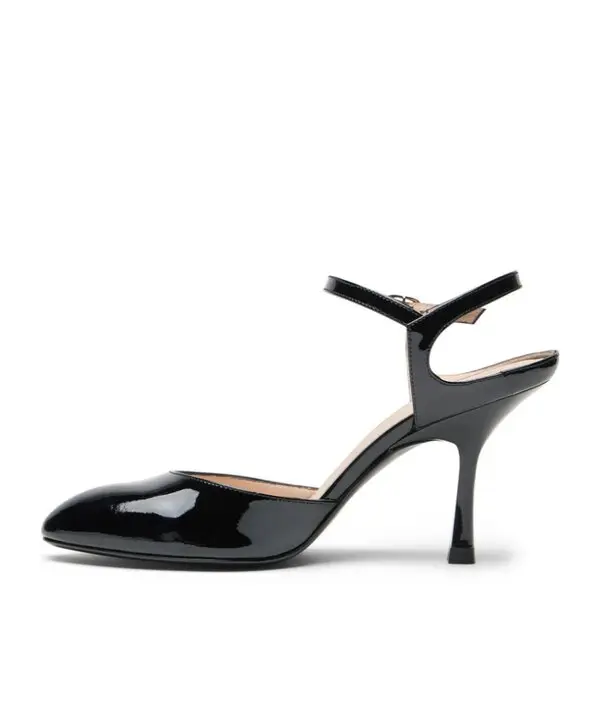 STUART WEITZMAN Madison Strap Pump 85 - Black