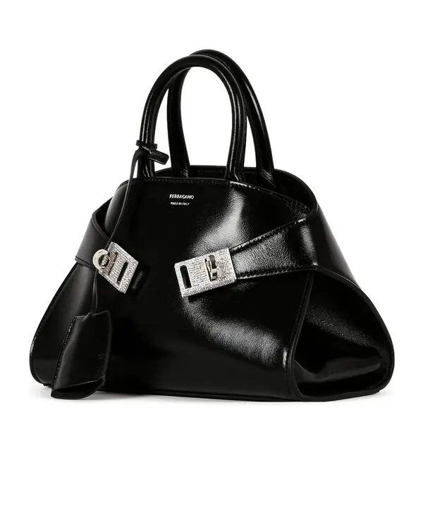 FERRAGAMO Hug Shoulder Bag - Black