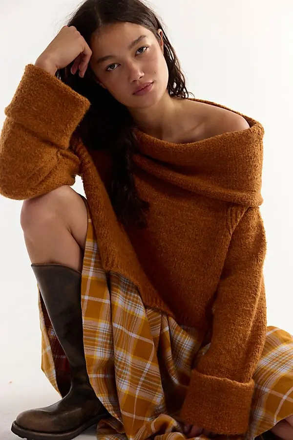 Free People Carrie Off-the-shoulder Pullover - Caramelized Combo
